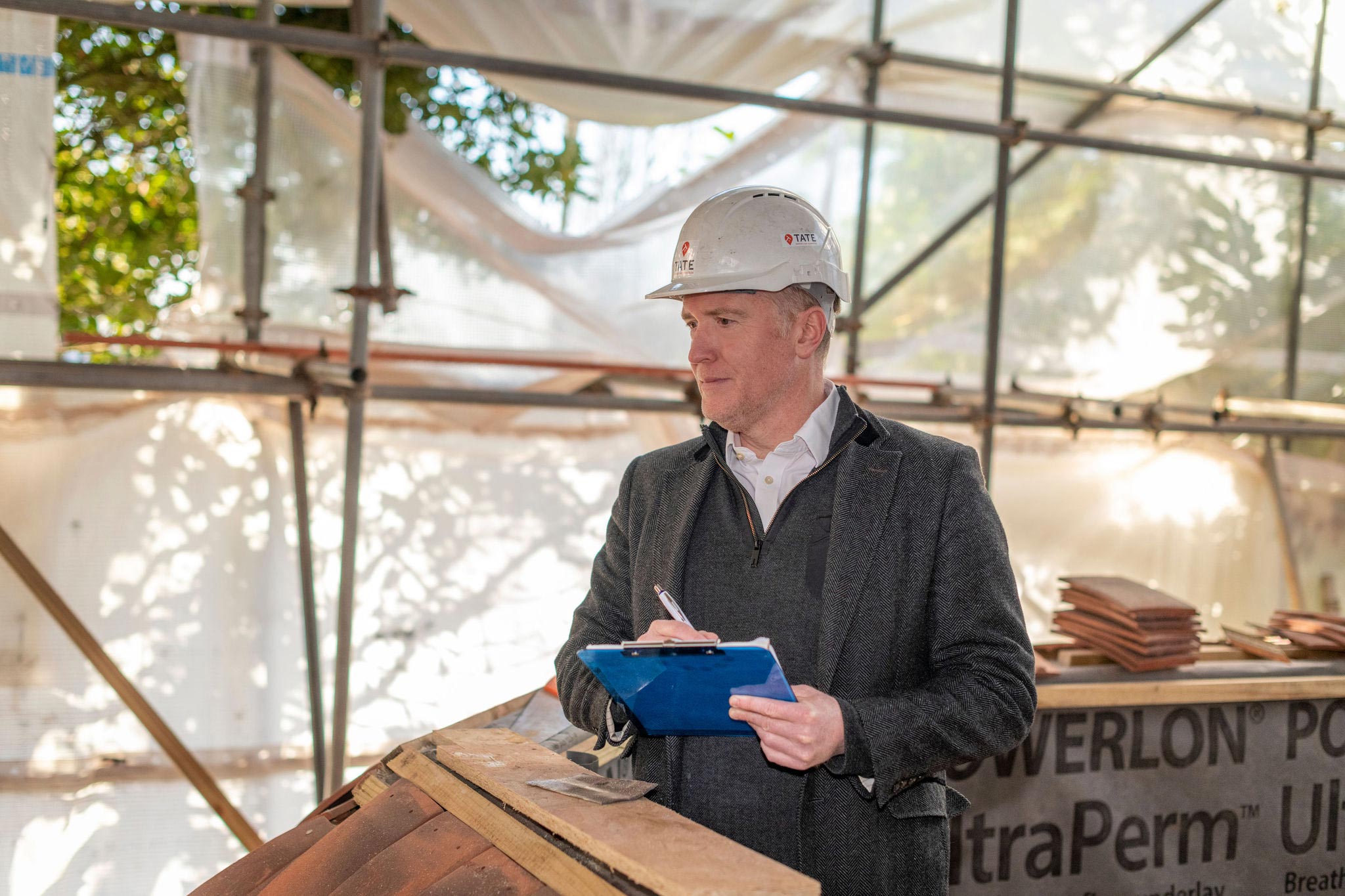 Level 2 vs Level 3: Which RICS Home Survey Is Right for You?